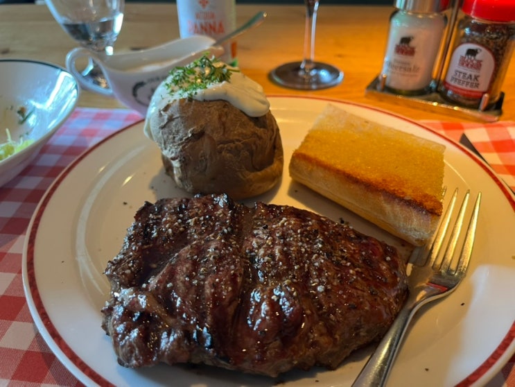 [독일여행] 뒤셀도르프에서 쉬어가는 날, Manufactum Warenhaus, Konditorei Heinemann, 푸드정 ...