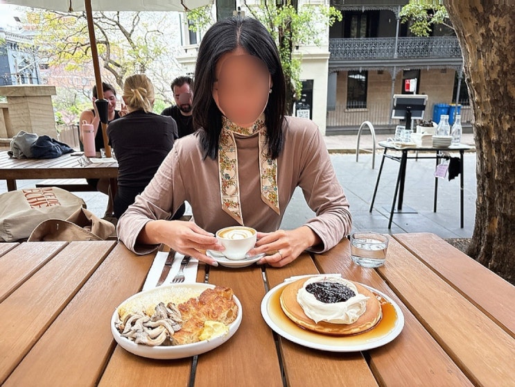 시드니 브런치카페 써리힐즈 theeca 오픈런 팬케이크 오믈렛 에스파맛집 : 네이버 블로그