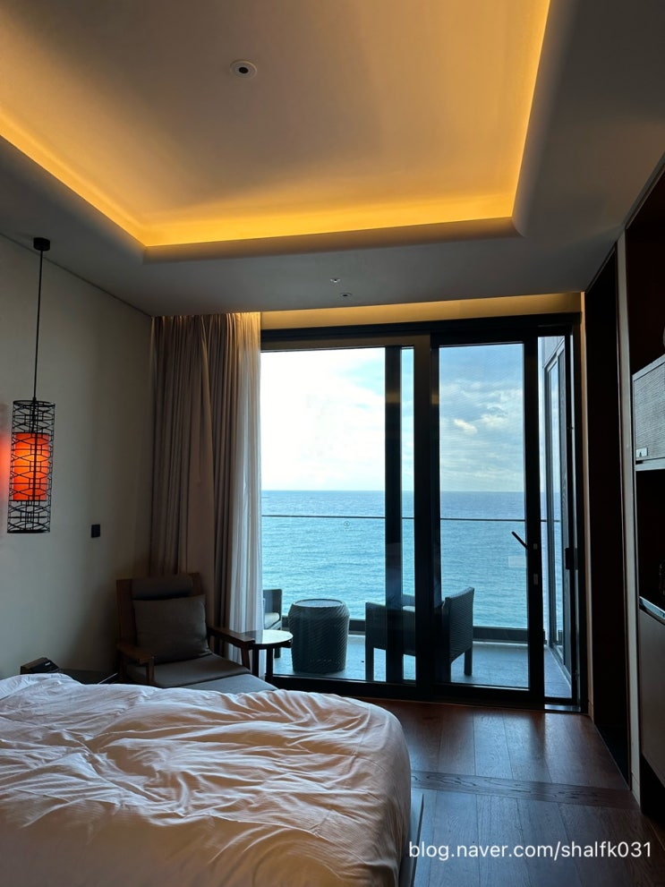 〔부산호텔추천〕기장 아난티 앳 부산 코브 호캉스 / 다모임 조식뷔페/룸써비스메뉴 : 네이버 블로그