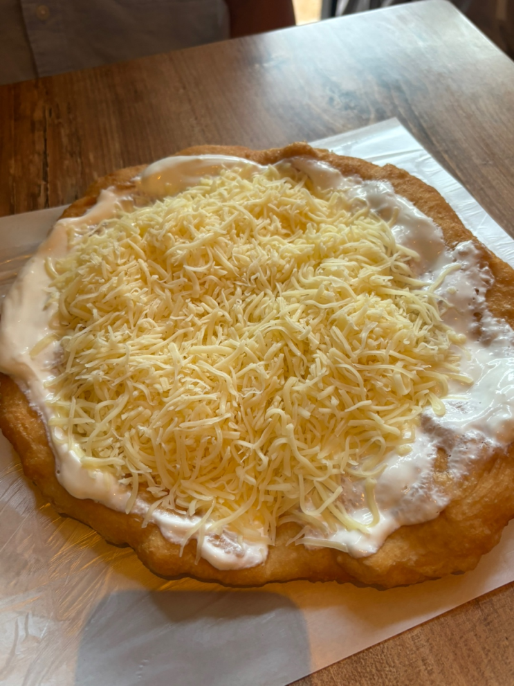 헝가리 음식 굴라쉬 랑고스 부다페스트 맛집 BEST3 : 네이버 블로그