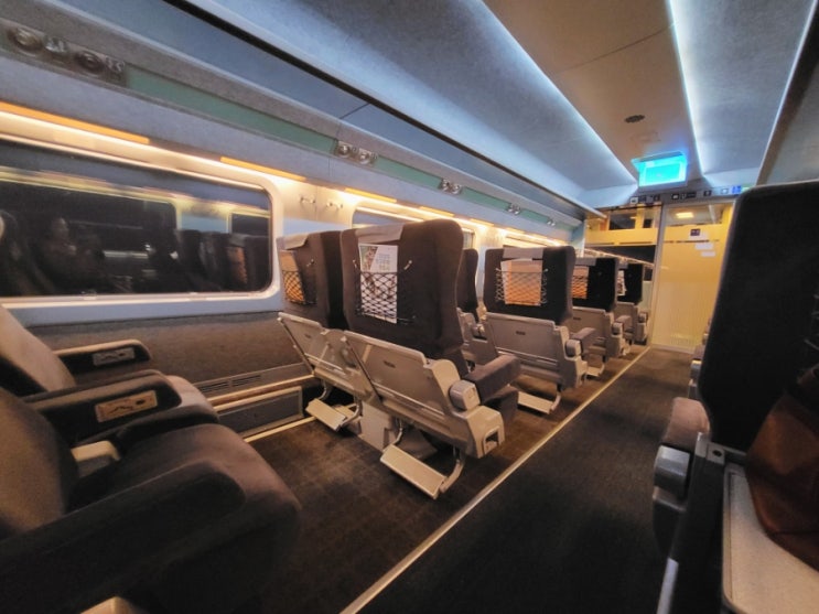 밤10시의 퇴근길 feat.KTX특실전세(?) : 네이버 블로그