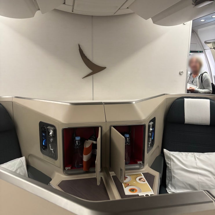 캐세이퍼시픽항공 CX113편 홍콩-오클랜드행 A350-900 비즈니스 자세한 후기 : 네이버 블로그