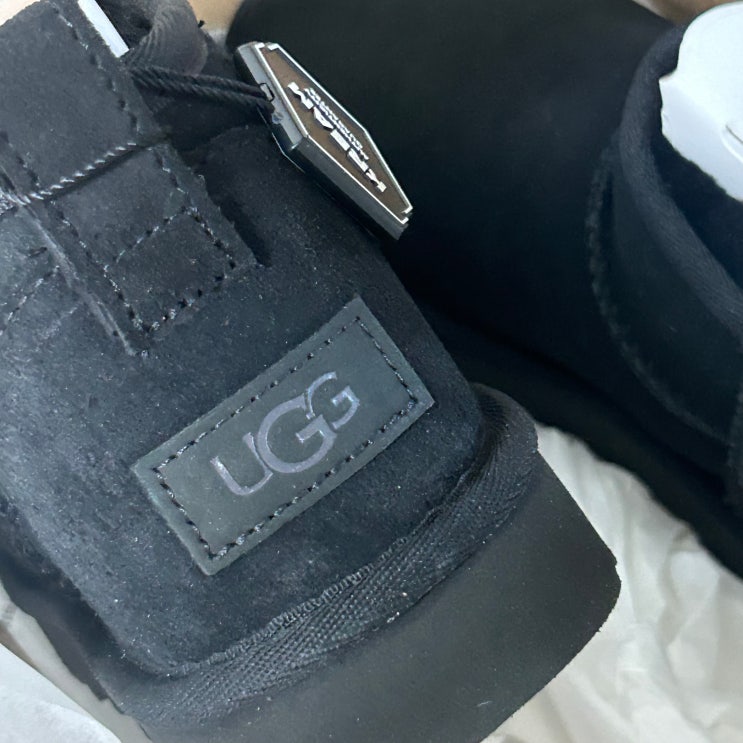 어그 클래식 울트라 미니 부츠 블랙 후기 미국 UGG 사이즈팁 착용샷 : 네이버 블로그
