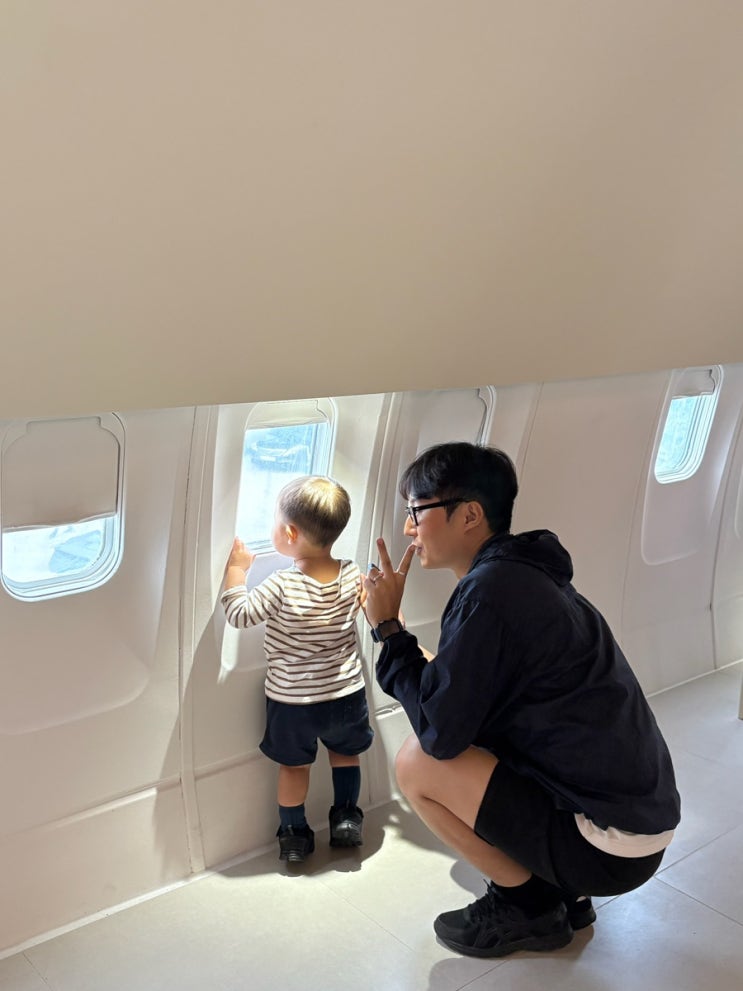 대구 수성못 | 진짜 비행기에서 마시는 커피 – 비행기 카페 ‘에어커피’ : 네이버 블로그