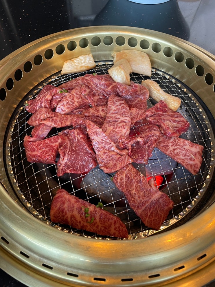 봉피양 파라다이스시티점 5살 8살 아이들과 함께 한우등심모듬세트 돼지갈비 : 네이버 블로그