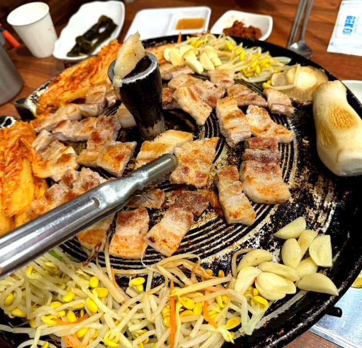 [경북 울진군 맛집]울진 솥뚜껑삼겹살 맛집/ 울진고기집/ 울진고기맛집/짜잔 방문후기 : 네이버 블로그