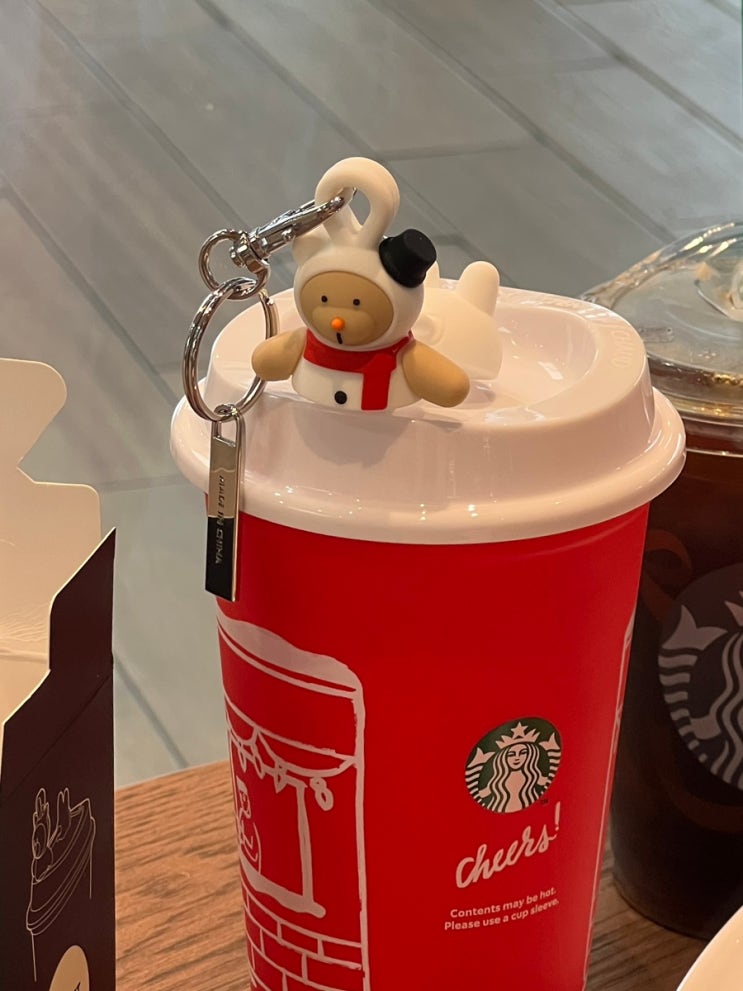 싱가포르 스타벅스 크리스마스 키링·홀리데이 리유저블컵·케이크 후기🎄 : 네이버 블로그