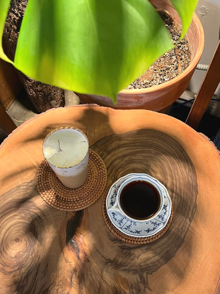 연산동 물만골역 감성 공방카페, 더그레인 : 네이버 블로그