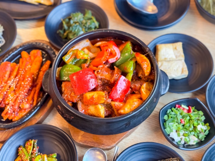 [파주 맛집] 산뜨락 곤드레 곤드레밥과 매콤 돼지갈비 _ 수요미식회 : 네이버 블로그