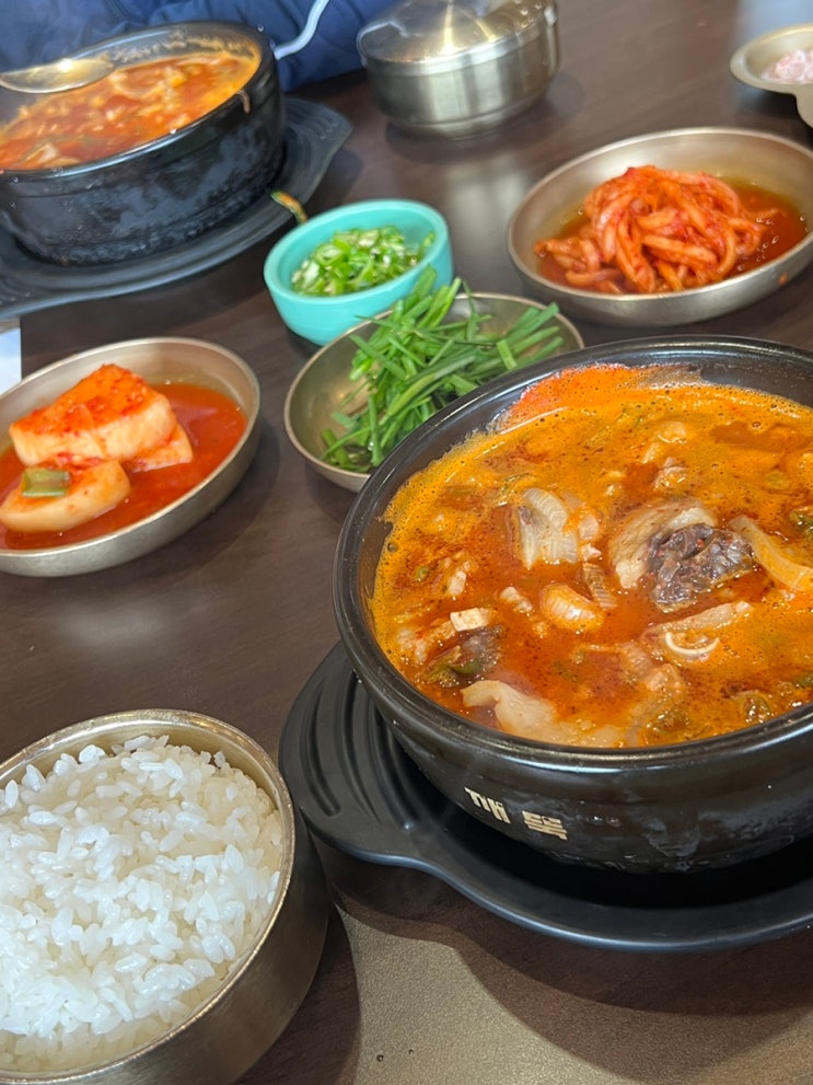 광명 청와옥 내돈내산 후기 밤일마을 순대국 순댓국 맛집 얼큰순대국 또간집 검은콩물 맛있더라 : 네이버 블로그