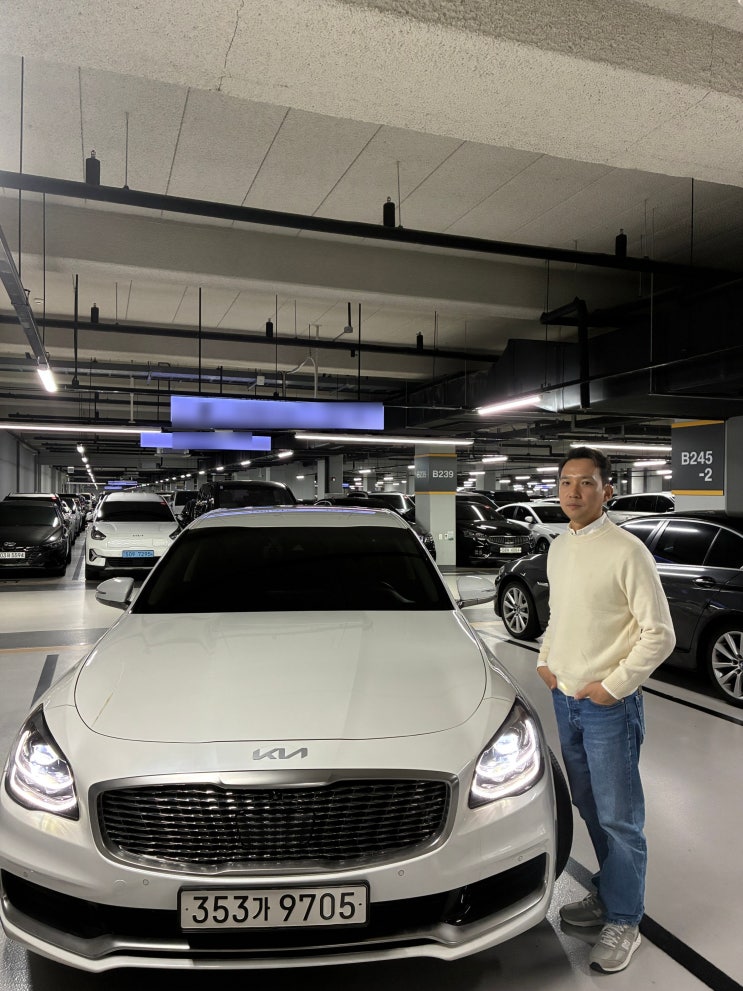 "구독자 분들 주목! 벤츠 E클래스나 BMW 5시리즈 못지않은 존재감을 보여준다"기아 더 K9(RJ) 3.3 터보 AWD 마스터즈Ⅱ (중고차가격, 연비, 제원, 성능 ...
