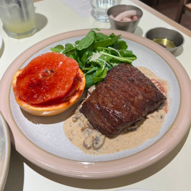 [종로 맛집]익선잡방: 독특한 스테이크를 맛볼 수 있는 양식 맛집, 종로 데이트 맛집 : 네이버 블로그