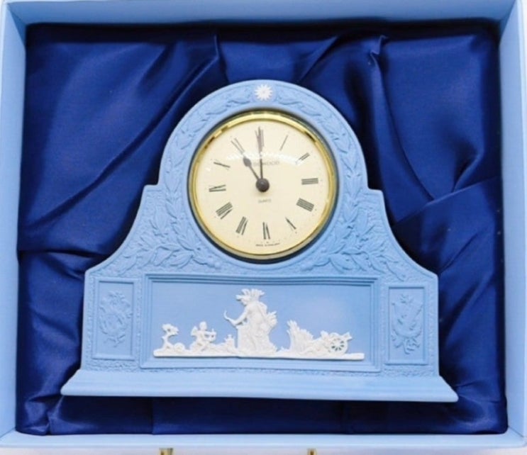 🌊영국 앤틱 웨지우드 제스퍼 부조 탁상시계 ㅡ포장박스 있는 새 것 컨디션 ~! @ : 네이버 블로그