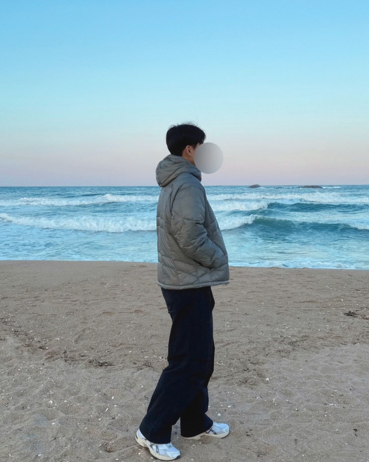 [노스페이스 화이트라벨 - 웨이브 LT 온 자켓] 라이트 블루 / 그레이 겨울맞이 경량 패딩 추천(착용샷) : 네이버 블로그