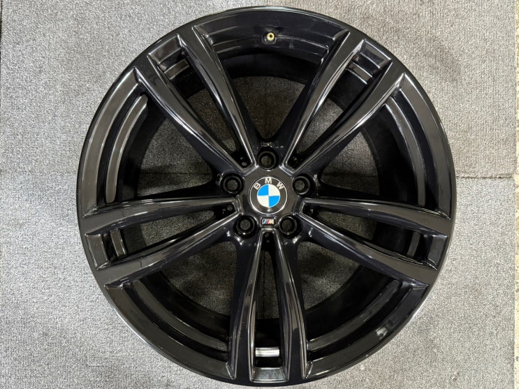 BMW 647M 정품 19인치 휠 낱개 1개 판매 : 네이버 블로그