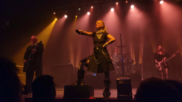 [공연관람] Garbage (가비지) - Happy Ending Tour : 네이버 블로그