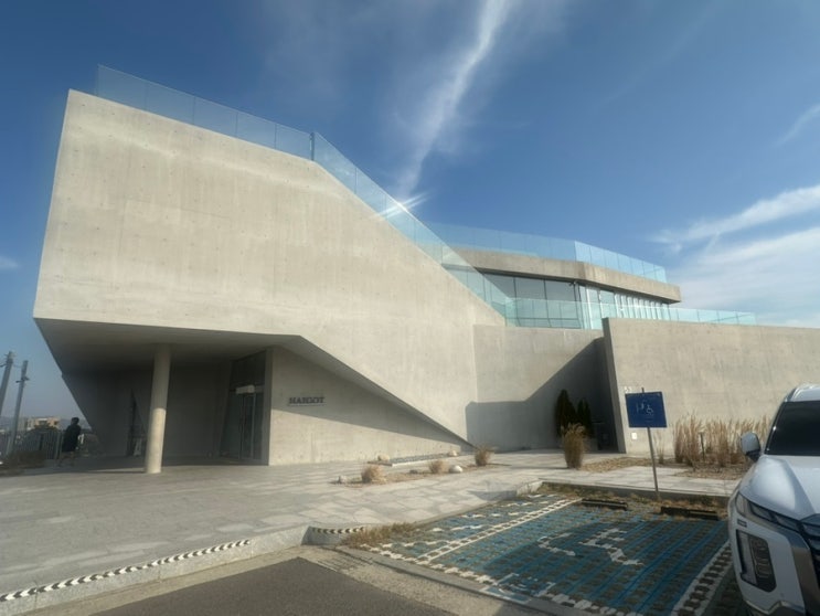 경기도 화성 카페 대형베이커리 카페 오션뷰 카페 [해갓] : 네이버 블로그