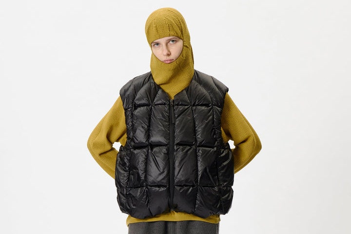 골드윈 제로 쓰리 디멘셔널 다운 라이트 베스트 GOLDWIN 0 Three-Dimensional Down Light Vest ...