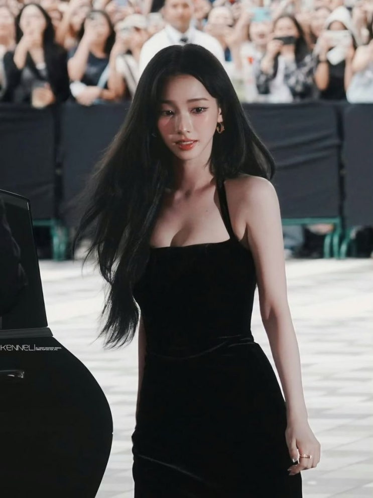 250920 에스파 카리나 마카오 더팩트 뮤직 어워즈 : 네이버 블로그