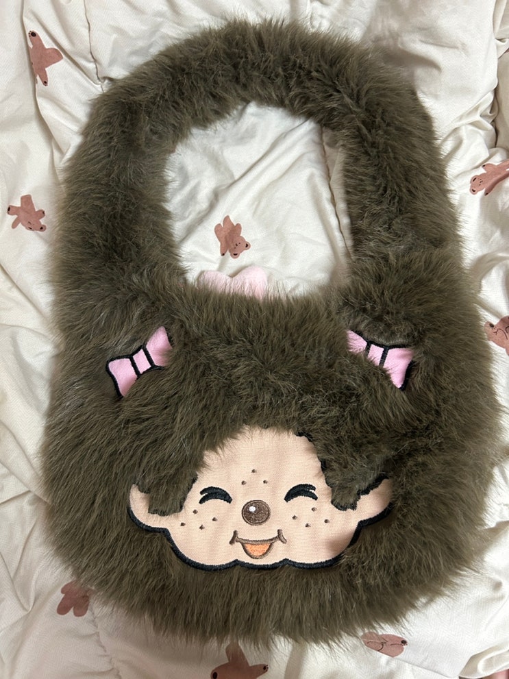 레이지오프 (Lazy oaf) 몬치치 플러피백 후기🙈💕 : 네이버 블로그