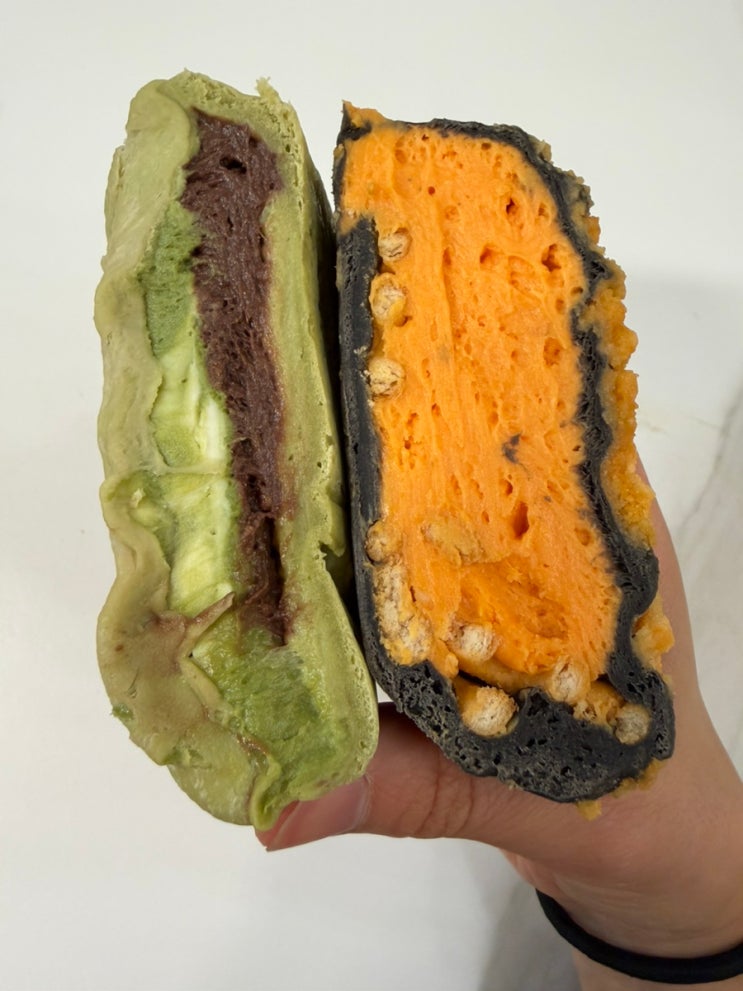 잠실 롯데월드몰 쫀득빵 맛집 밀빛(이웃집통통이 비교) 후기 : 네이버 블로그