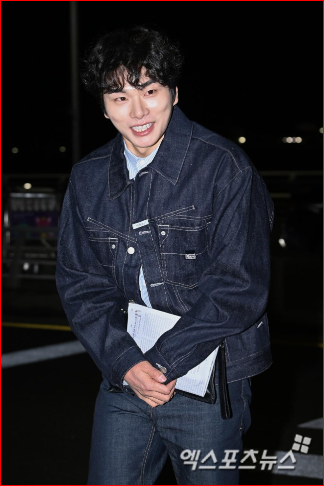 이이경 사생활 폭로 논란, 폭로자 계정 삭제에도 법적 대응은 계속 : 네이버 블로그