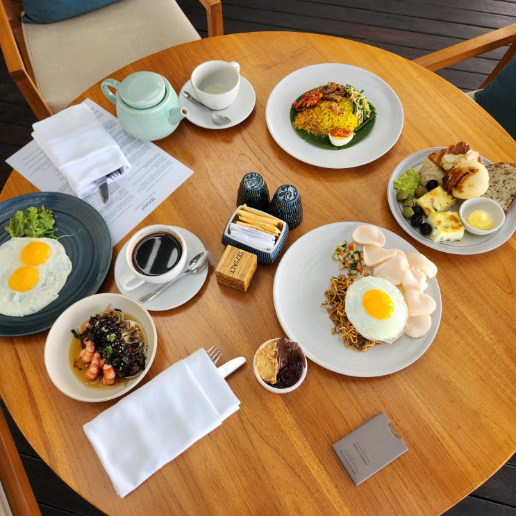 발리/알릴라 스미냑(Alila Seminyak), 씨솔트 Seasalt에서조식 뽀개기 (3일 동안 포식의 기억) : 네이버 블로그