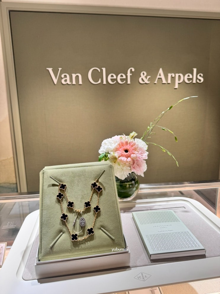 Van Cleef & Arples 반클리프아펠 빈티지 알함브라 10모티브 오닉스 네크리스 솔직후기 : 네이버 블로그