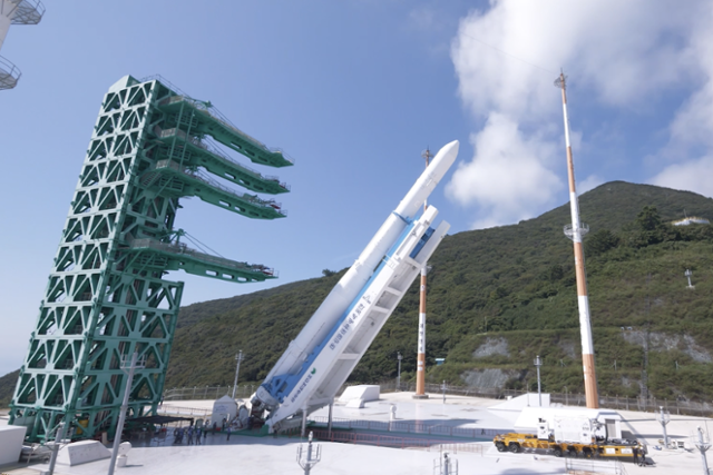 [속보] 누리호 4호기,비 예보로 발사대 이송 시각 변경, 변경 시간은??? : 네이버 블로그