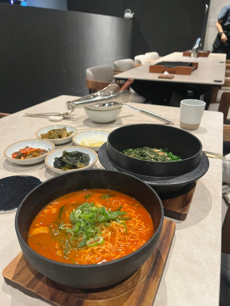 올림픽공원 맛집 대장장어 잠실송파점, 룸식당 크리스마스 식당 추천 : 네이버 블로그
