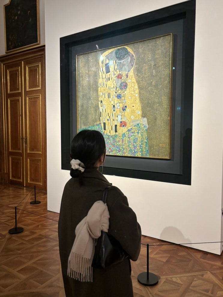 [가족 동유럽여행 1] 비엔나 1-2일차(비엔나공항 ️빈 중앙역OBB, billa 마트, 벨베데레 클림트, 쇤부른궁 크리스마스 ...