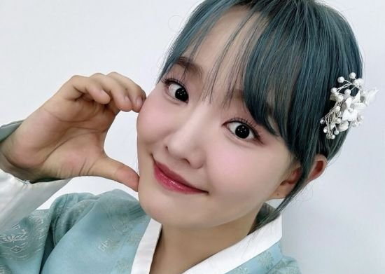 윤하, 2026년 소극장 콘서트 ‘빛나는 겨울’ 전석 매진 : 네이버 블로그