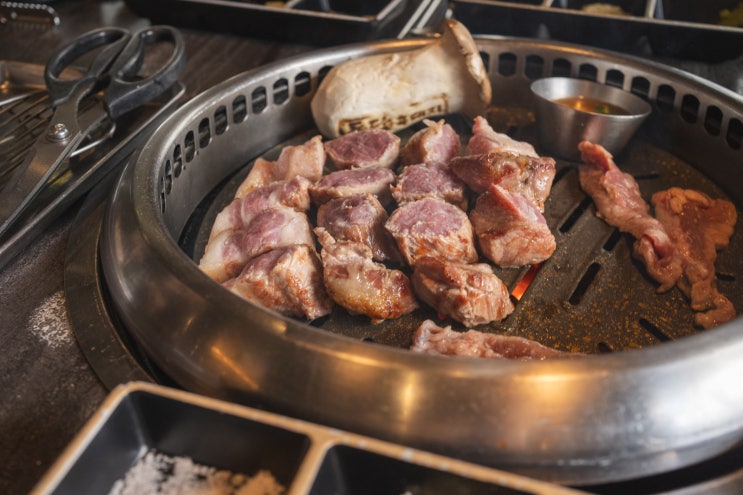 제주 2박 3일 여행 중문 맛집 찐이었던 돌담흑돼지 중문점 : 네이버 블로그