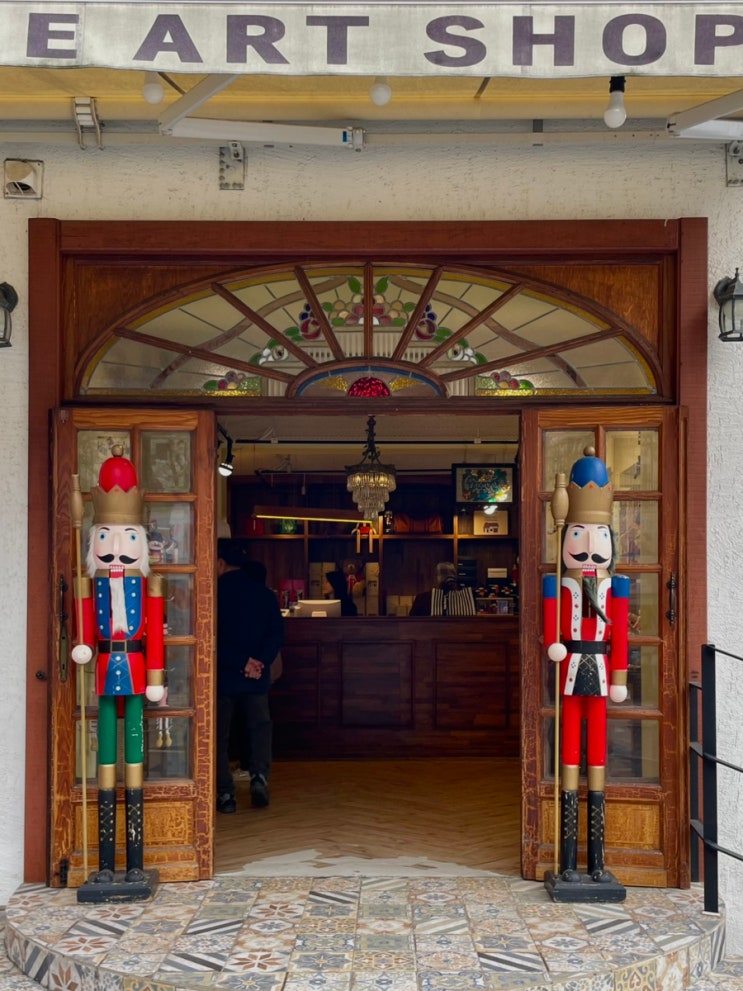 가족여행 코스 추천 /주차, 파독 전시관-입장료, 상점, 맛집, 기념품(아잉거 맥주,부어스트퀴세 소시지, 모인 모인 위스키 ...