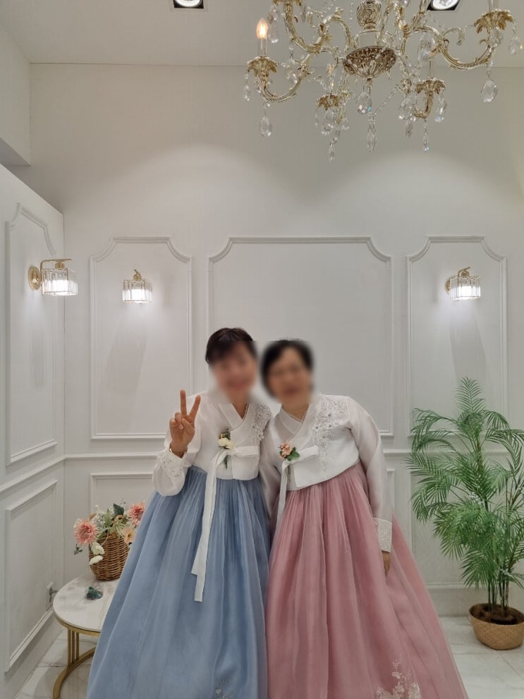 실크루트 종로한복대여ㅣ가성비혼주한복, 신랑신부한복, 본식한복대여, 촬영용한복대여, 종로한복 : 네이버 블로그