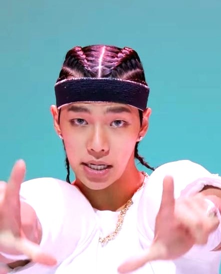 올데이프로젝트 타잔 이채원 대학교 나이 키 독무 사고 카메라 추락 : 네이버 블로그