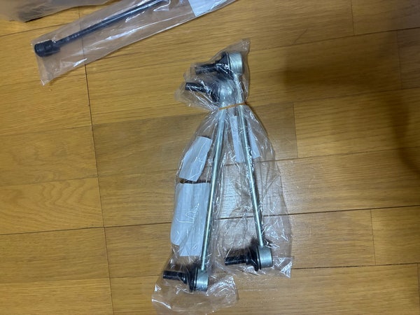 도요타 캠리 순정 스테빌라이져/Lexus RX270 순정 백도어 댐퍼 : 네이버 블로그