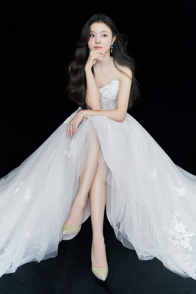 W8. 웨딩사진이 인생 사진인 건에 대하여 (feat. WS디자인 사설 보정 후기) : 네이버 블로그