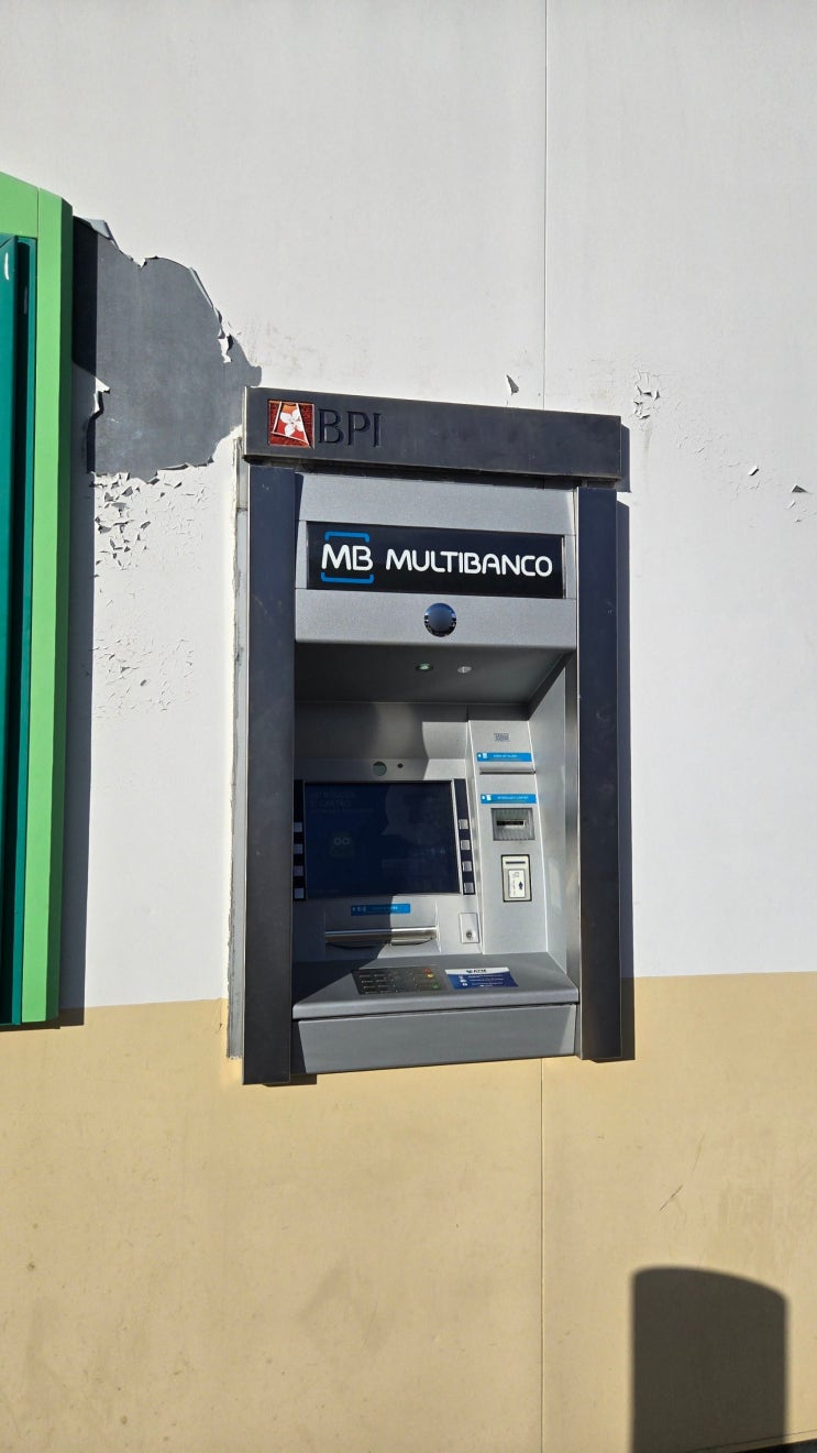 포르투갈 수수료 무료 ATM MB(Multibanco) 트래블로그 출금하기 : 네이버 블로그
