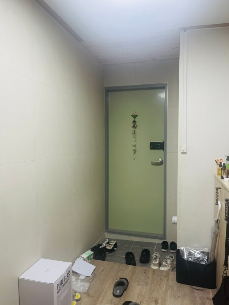 커튼봉으로 현관문 우풍 막기 (내돈내산 쿠팡) : 네이버 블로그