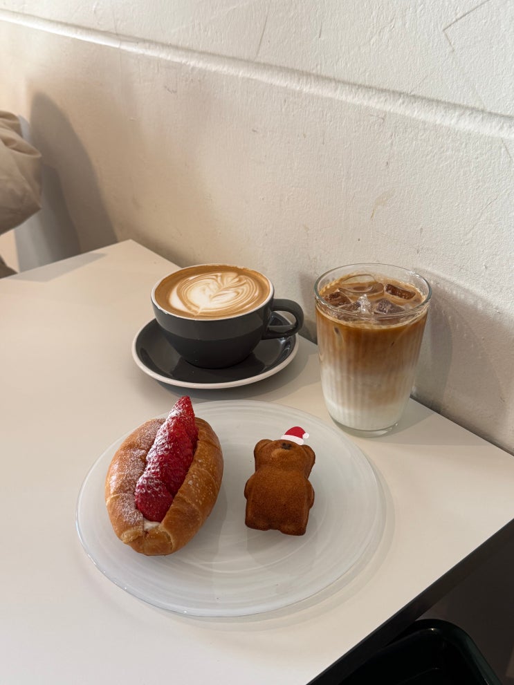 대구 베이커리 카페 소금빵 휘낭시에 맛집 바닐라크럼브 : 네이버 블로그