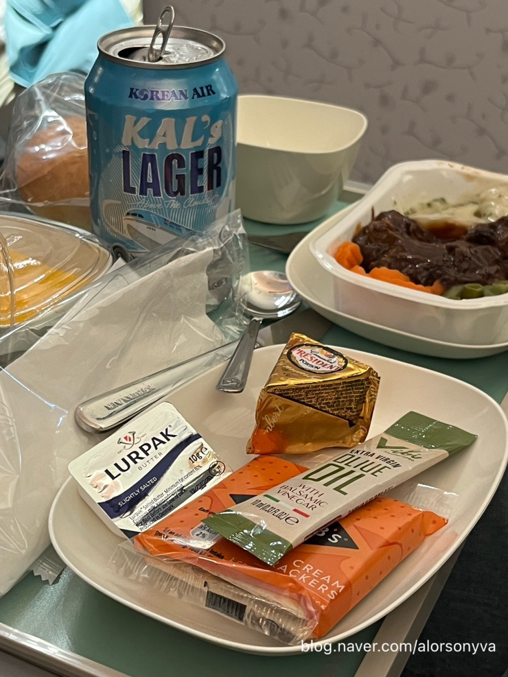 [동유럽 6박7일] 인천-부다페스트, 프라하-인천 대한항공 KE961, KE970 좌석, 기내식 : 네이버 블로그