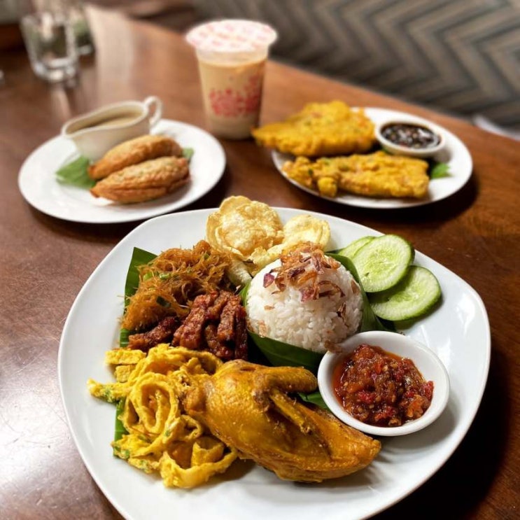 자카르타 로컬 음식이 궁금하다면베타위 전통 요리 맛집 AJAG IJIG : 네이버 블로그