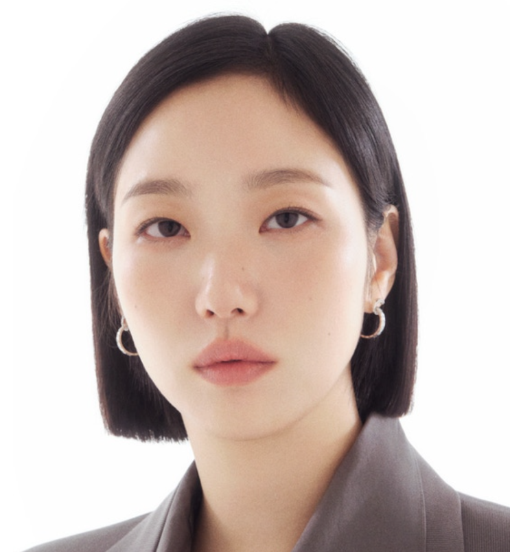 김고은, 파묘부터 자백의 대가까지 흔들림 없는 연기의 궤적 : 네이버 블로그