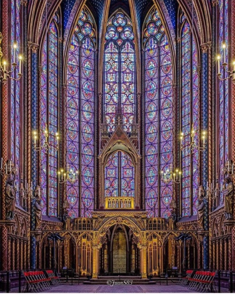 생트샤펠에 들어서는 순간, 마치 빛으로 만든 보석함 속으로 걸어 들어가는 기분이 듭니다 : 네이버 블로그