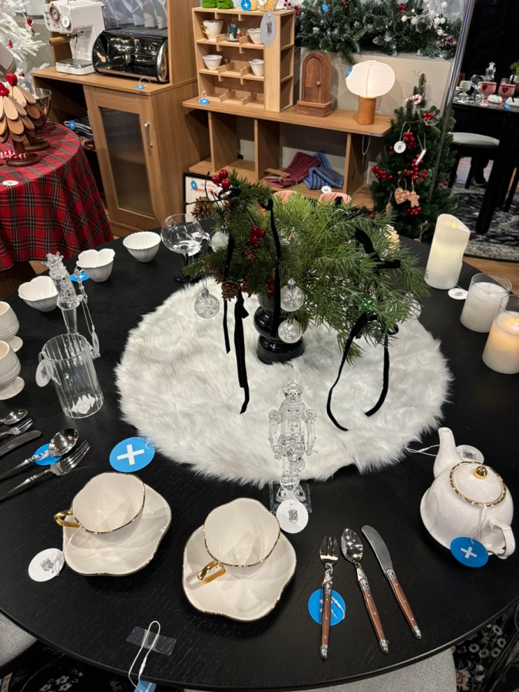 [서울 북촌] 북촌 오늘의 집 팝업 (크리스마스마켓 진행중) 다녀온 후기 : 네이버 블로그