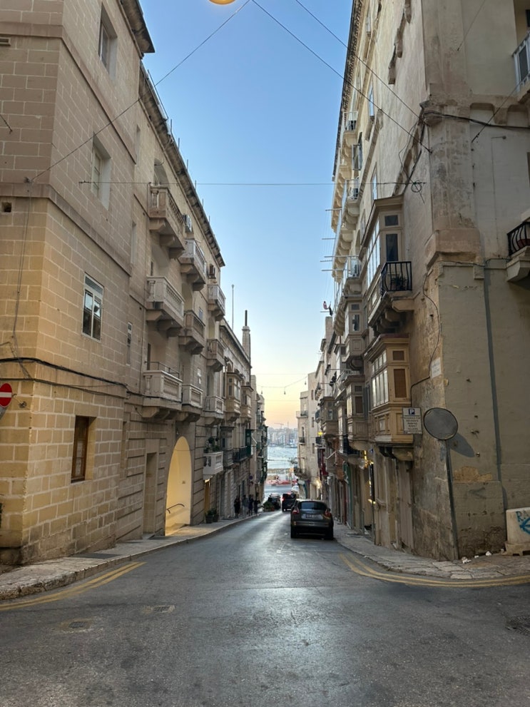 몰타 자유여행 숙소 추천 발레타 시내 도보 가능한 가성비 숙소 : 네이버 블로그
