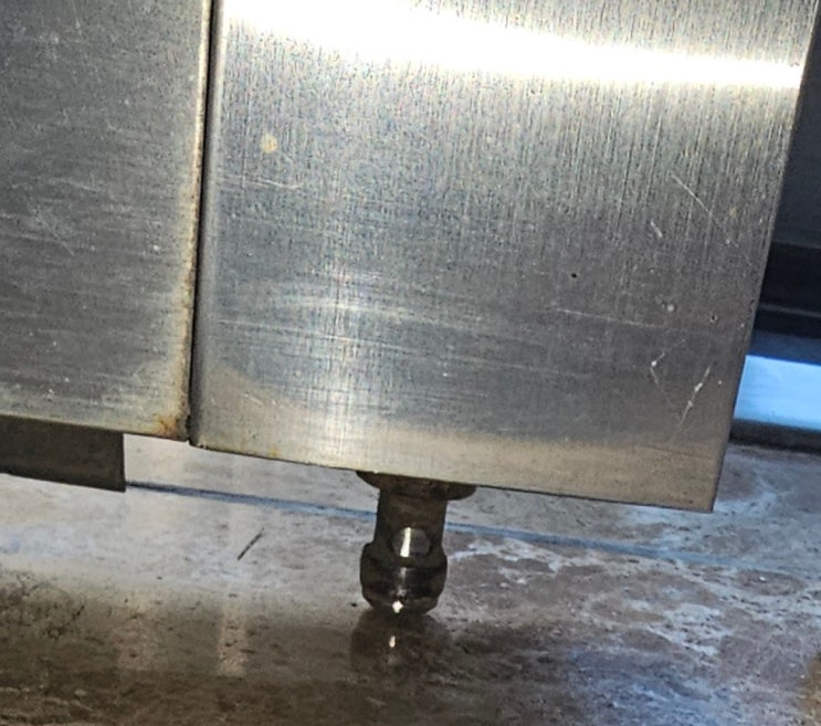 경기도 파주시 자동문 수리-두성 하이텍 자동문 수리-하부가이드 교체 : 네이버 블로그