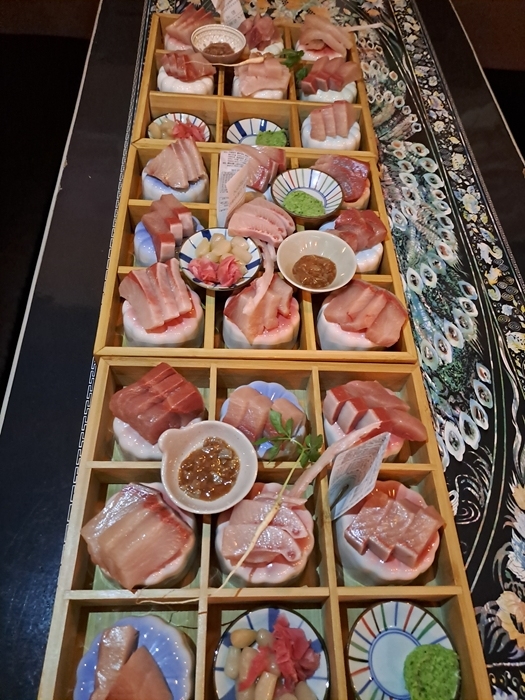 옥련시장맛집 마을회관 횟집 의 대방어 감동스럽네요 : 네이버 블로그