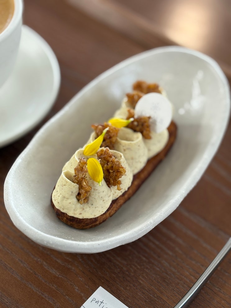 스와니예 출신 파티셰의 제주 디저트, 파티세리 도라지 : 네이버 블로그